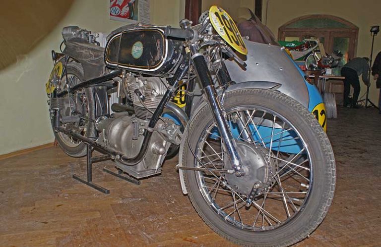 Simson Rennsport-Modelle - motorostalgie