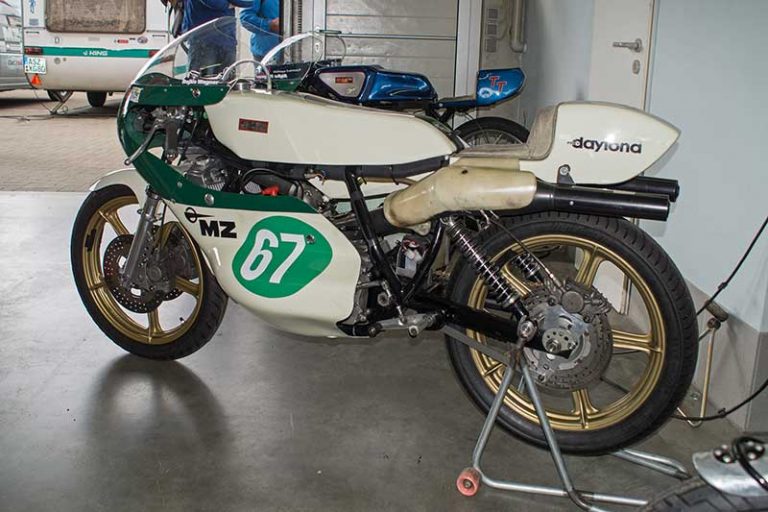 MZ RZ 250 bis 305ccm 1962 bis 1977 - motorostalgie
