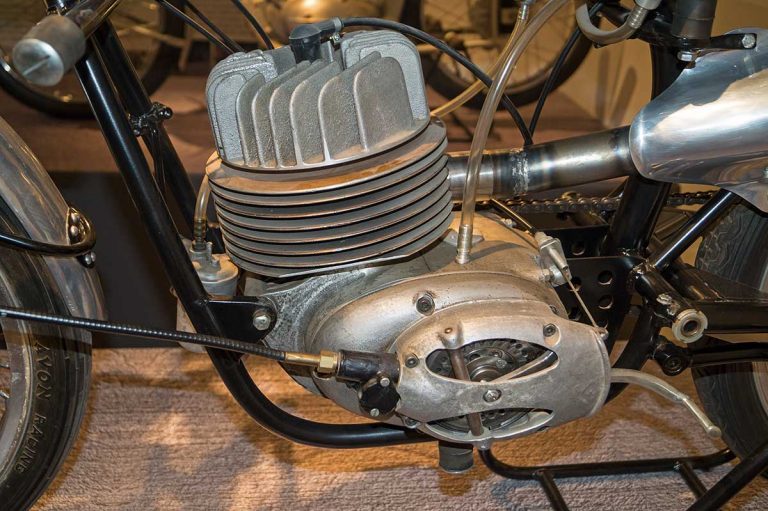 MZ RE 125 Einzylinder - motorostalgie